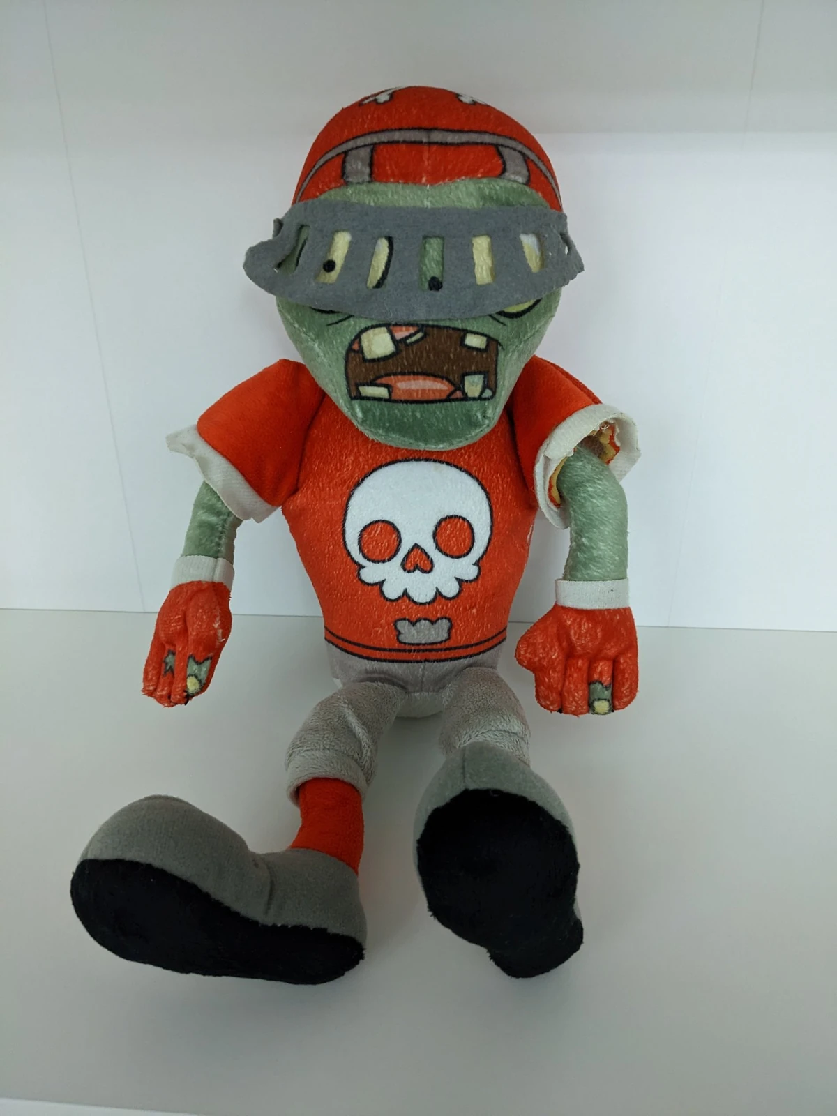 Football Zombie (Kellytoy) | Plants vs. Zombies Plush Wiki | Fandom