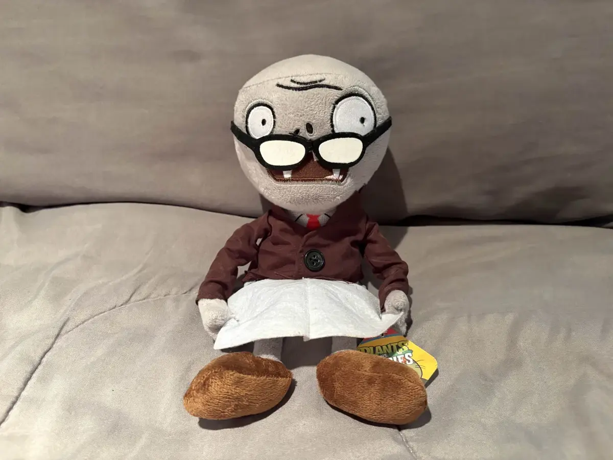 Newspaper Zombie (Playful Plush Toys) | Plants vs. Zombies Plush Wiki ...