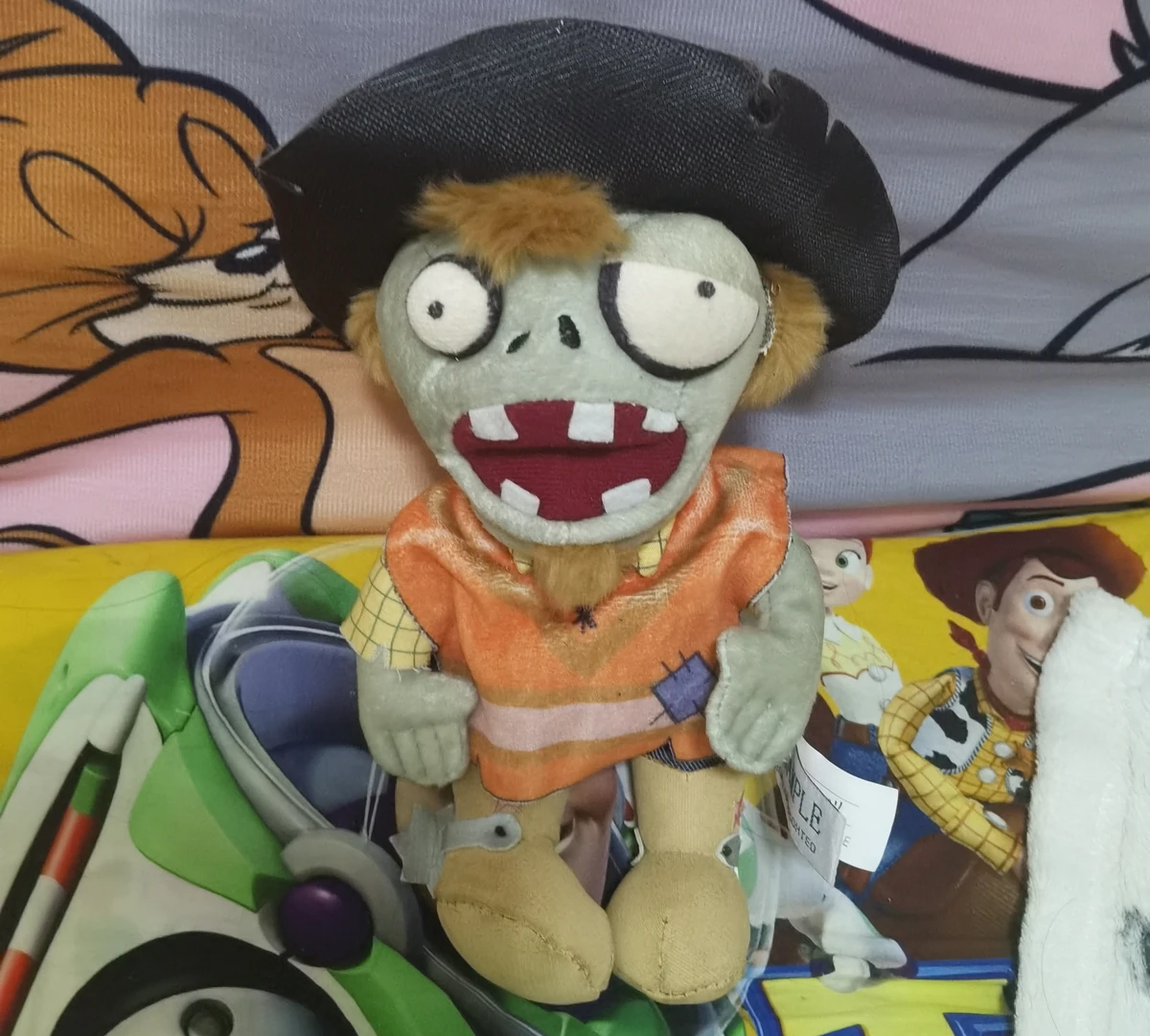 Poncho Zombie (ThinkGeek Solutions) | Plants vs. Zombies Plush Wiki ...