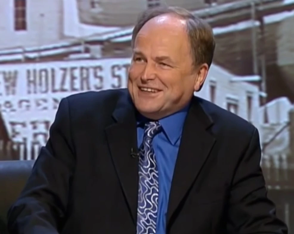 Clive S. Anderson | Quite Interesting Wiki | Fandom