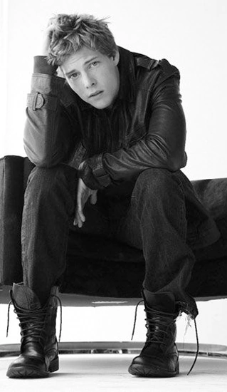 Shane Hayes | Quadrinity Wiki | Fandom