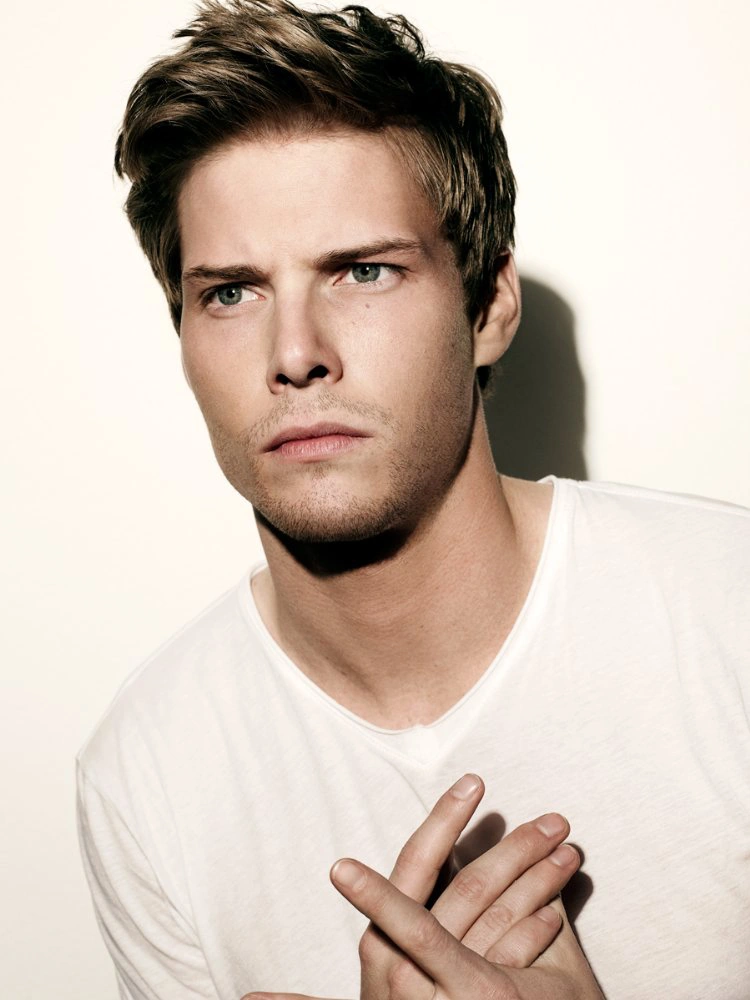 Hunter Parrish 2005