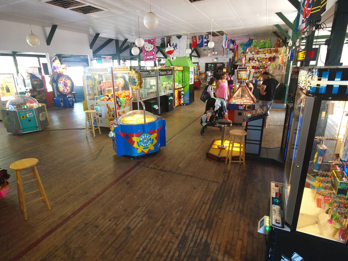 Redemption Arcade | Quassy Amusement Park Wiki | Fandom