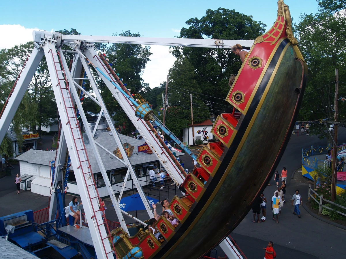 Galleon Pirate Ship | Quassy Amusement Park Wiki | Fandom
