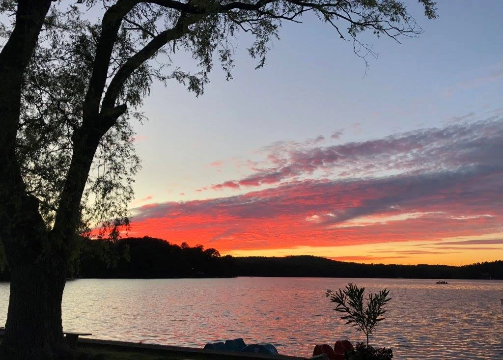 Lake Quassapaug | Quassy Amusement Park Wiki | Fandom