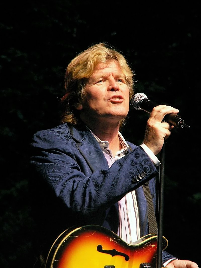 Peter Noone | Queenpedia | Fandom