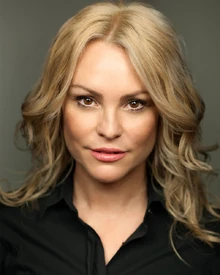 Sarina Potgieter | Queenband.wikia Wiki | Fandom