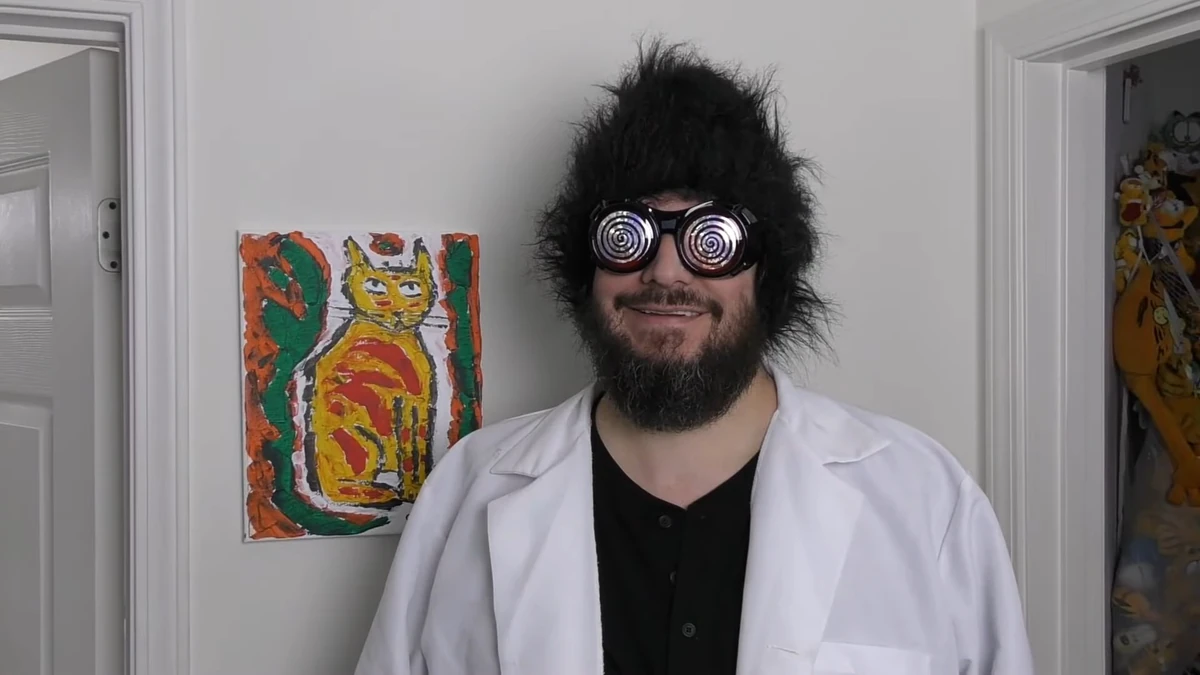 Evil Russ Reviews | QuintonReviews Wiki | Fandom