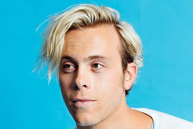 R5 Riker Lynch