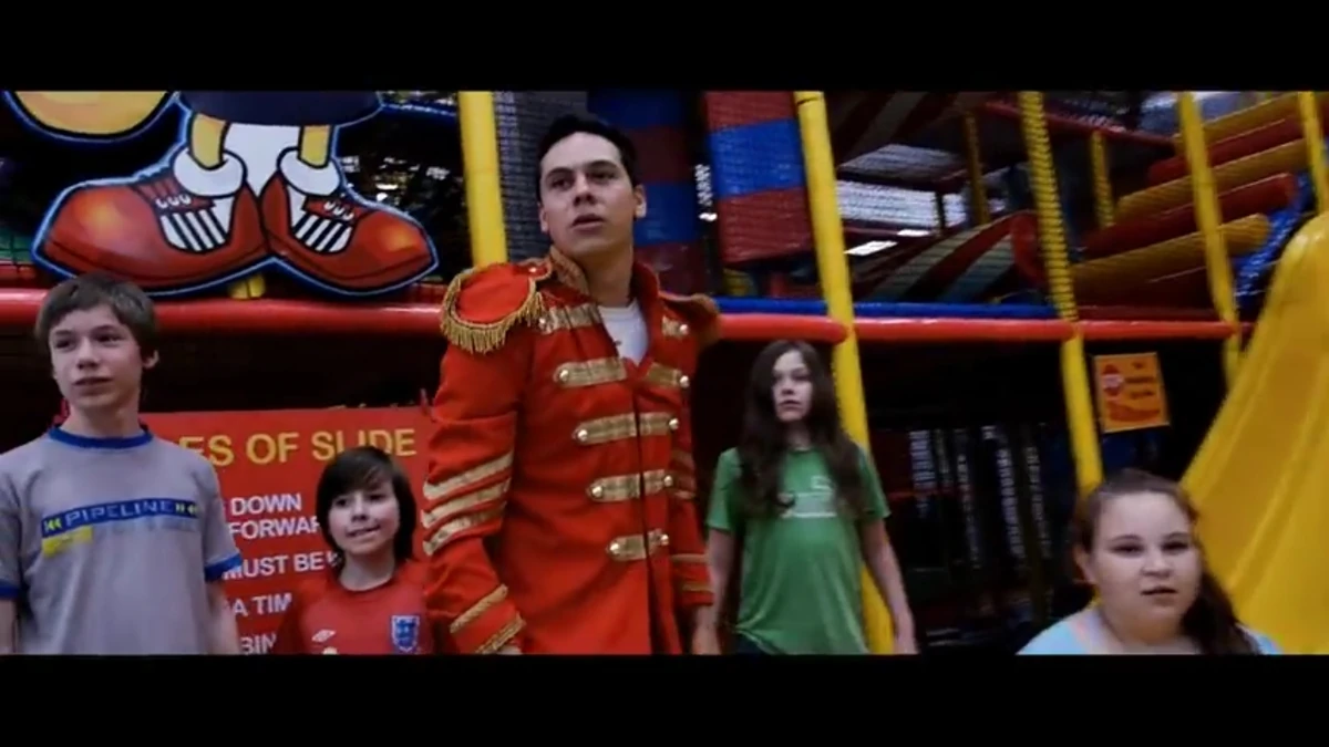 Red worker | RackaRacka Wiki | Fandom