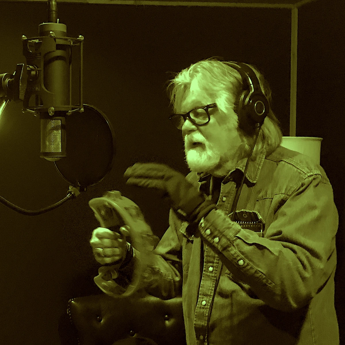 Mickey Buckins | Raffi Wiki | Fandom