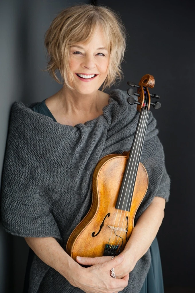 Shari Ulrich | Raffi Wiki | Fandom