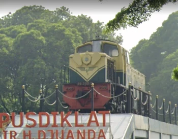 Lokomotif BB300 | Kereta Api Indonesia Wiki | Fandom