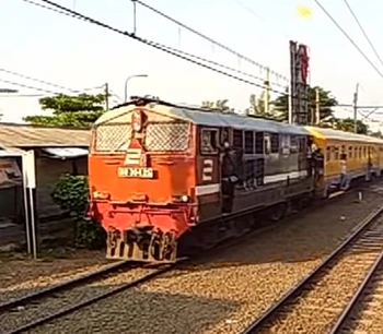 Lokomotif BB304 | Kereta Api Indonesia Wiki | Fandom