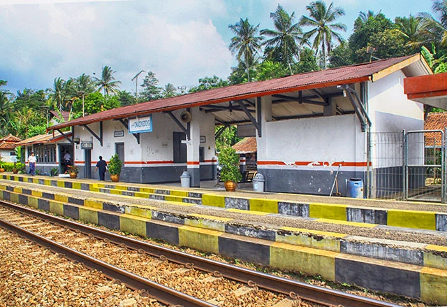 Stasiun Cikadongdong | Kereta Api Indonesia Wiki | Fandom