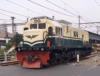 Lokomotif CC201 | Kereta Api Indonesia Wiki | Fandom