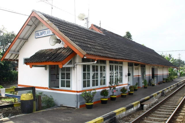 Stasiun Rajapolah | Kereta Api Indonesia Wiki | Fandom