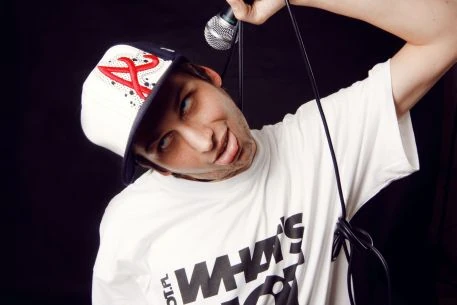 Eis | Rapedia | Fandom