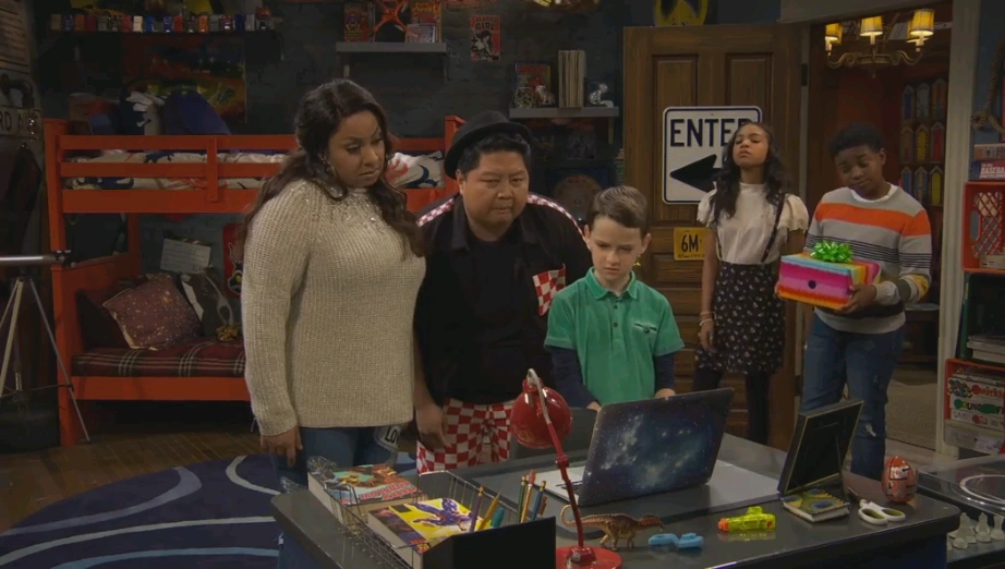 It's Your Party and I'll Spy If I Want To | Raven's Home Wiki | Fandom