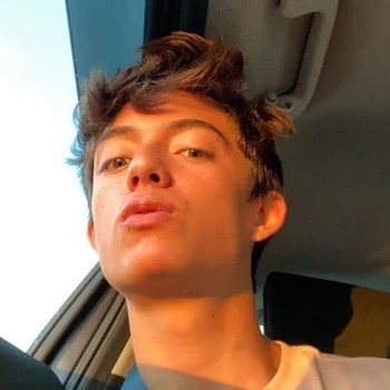 Max Torina | Raven's Home Wiki | Fandom