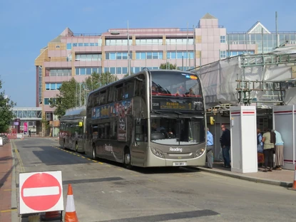 Alexander Dennis Enviro 400 | Reading Buses Wiki | Fandom