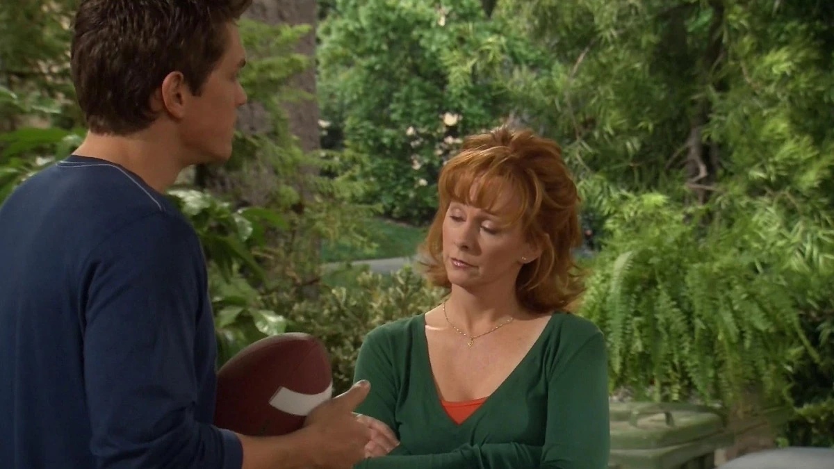 Surprise | Reba Wiki | Fandom