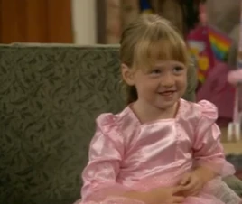 Elizabeth Montgomery | Reba Wiki | Fandom