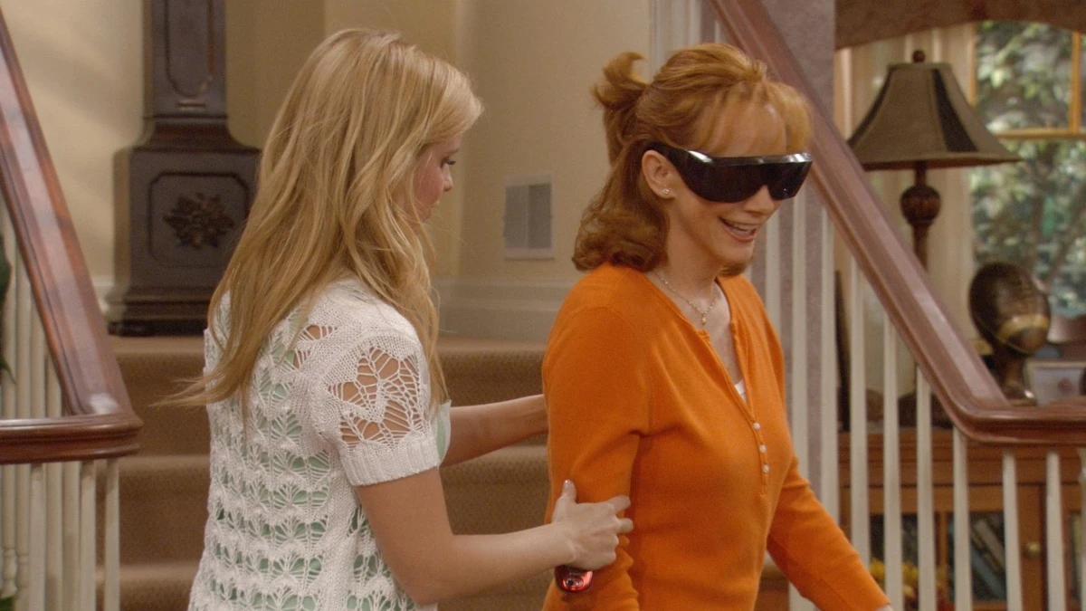 The Blond Leading the Blind | Reba Wiki | Fandom