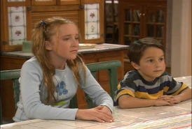 Kyra Hart | Reba Wiki | Fandom