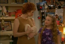 Kyra Hart | Reba Wiki | Fandom