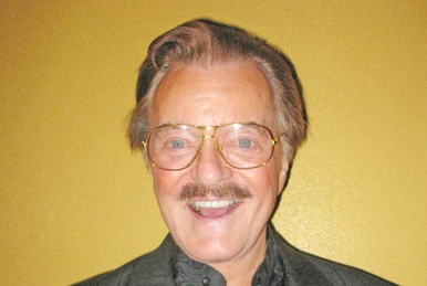 Christopher Walberg Hola Arnold