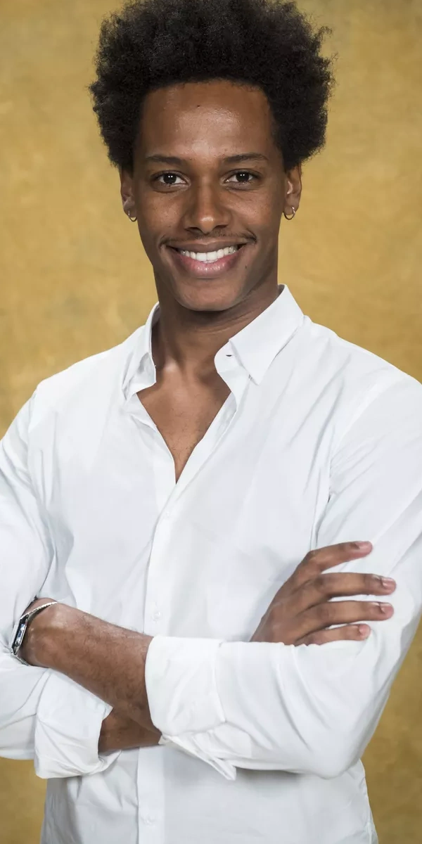 Danton Rios | RE Chronicles Wiki | Fandom