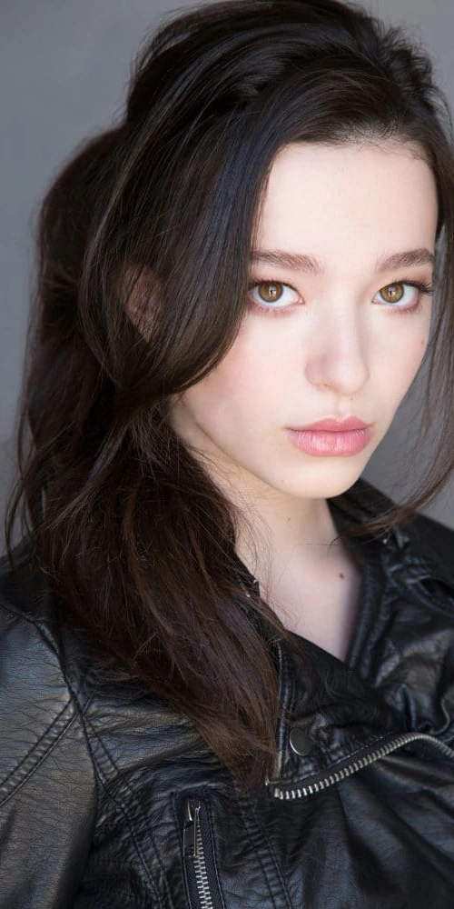 Nika Grinski | RE Chronicles Wiki | Fandom