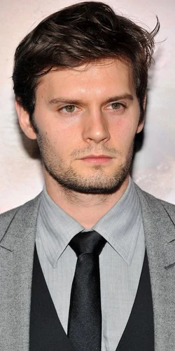 Kyle Hawke | RE Chronicles Wiki | Fandom