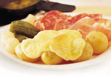 Traditional Raclette | Recipes Wiki | Fandom