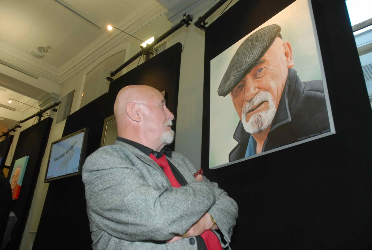 User blog:LordTBT/News:Brian Jacques Tributes | Redwall Wiki | Brian ...