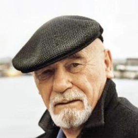 Brian Jacques | Redwall Wiki | Fandom