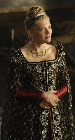 Leeza's Fashion Style | Reign Wiki | Fandom
