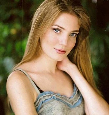 Clara Pasieka | Reign CW Wiki | Fandom