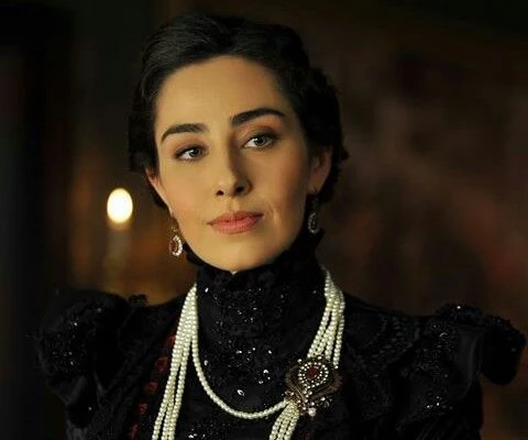 Kalissa Desai | The Reign of Women Wiki | Fandom