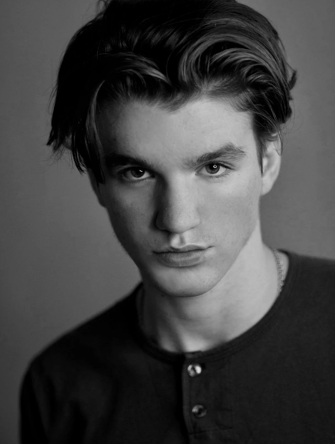 Oscar Reyes | Reino Riots Wiki | Fandom