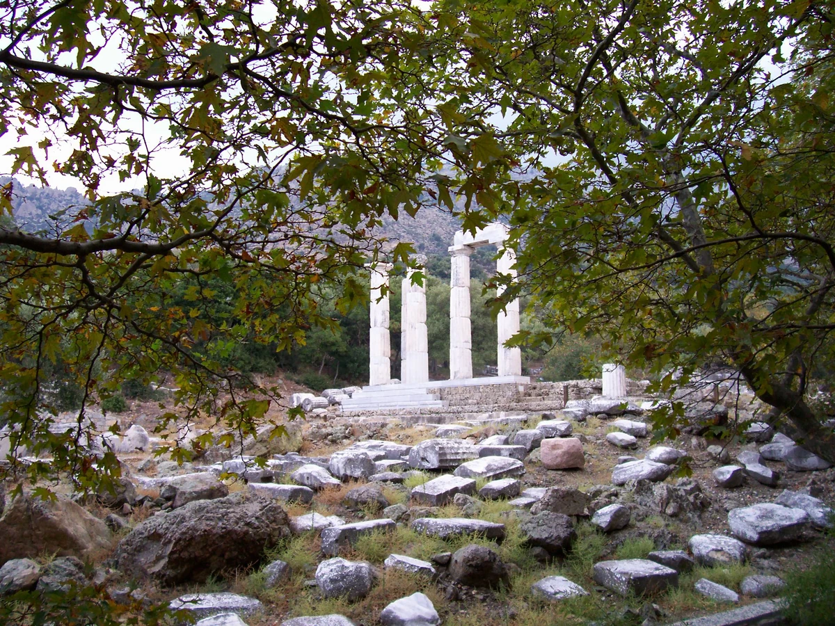 Samothrace | Religion Wiki | Fandom