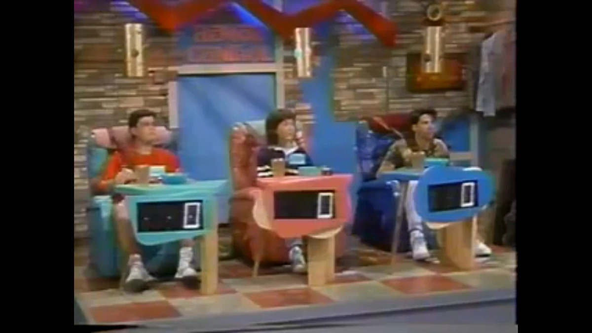 Chris vs. Laura vs. David | MTV Remote Control Wiki | Fandom