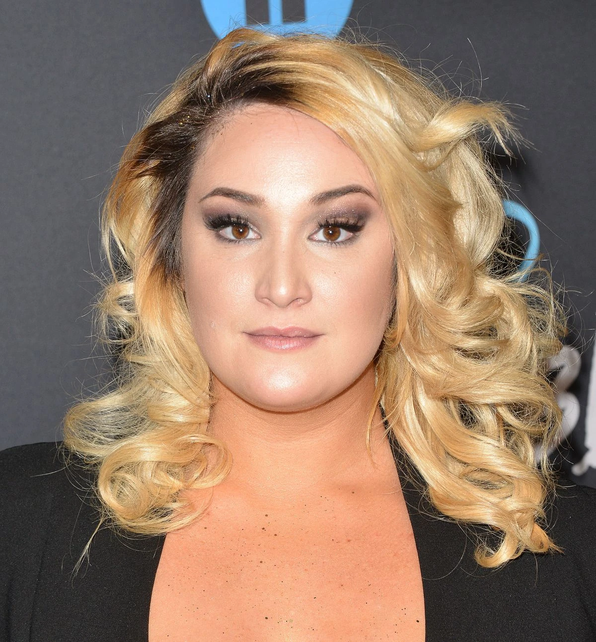 Emma Hunton | RENT Wiki | Fandom