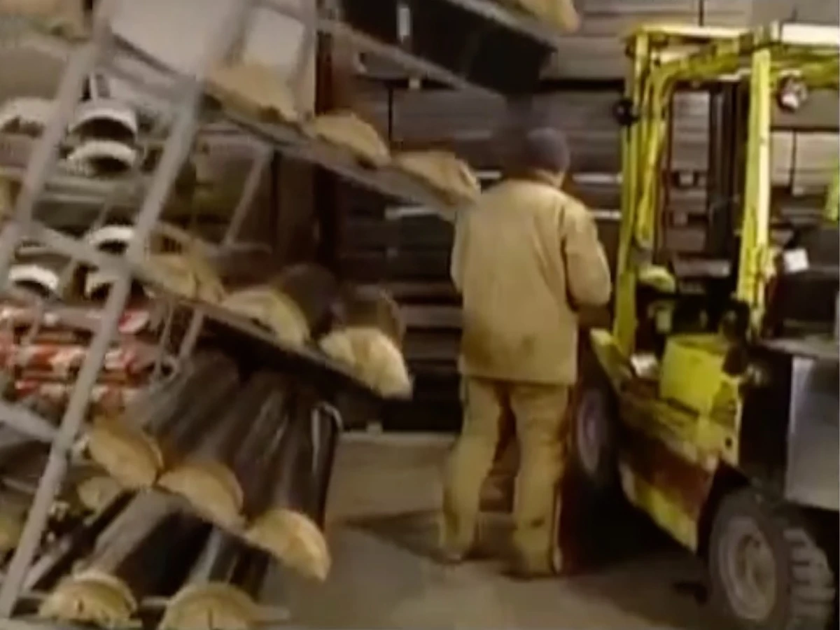 Warehouse Worker Pinned | Rescue 911 Wiki | Fandom