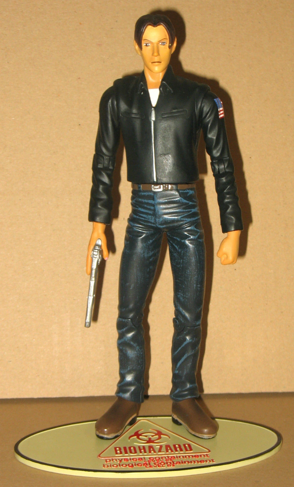 Leon S. Kennedy (Leather Jacket Ver.) | Resident Evil Wiki | Fandom