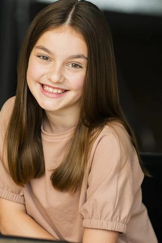 Holly de Barros | Resident Evil Wiki | Fandom