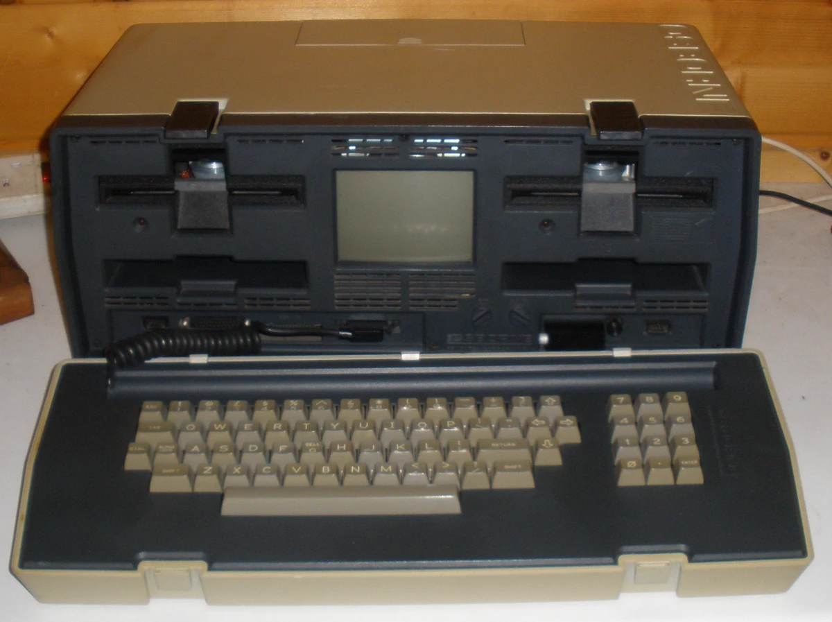 Osbourne 1 | Retro Computers Wiki | Fandom