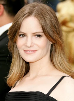 Jennifer Jason Leigh | Revenge ABC Wiki | Fandom