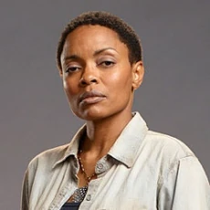 Grace Beaumont | Wiki Revolution | Fandom